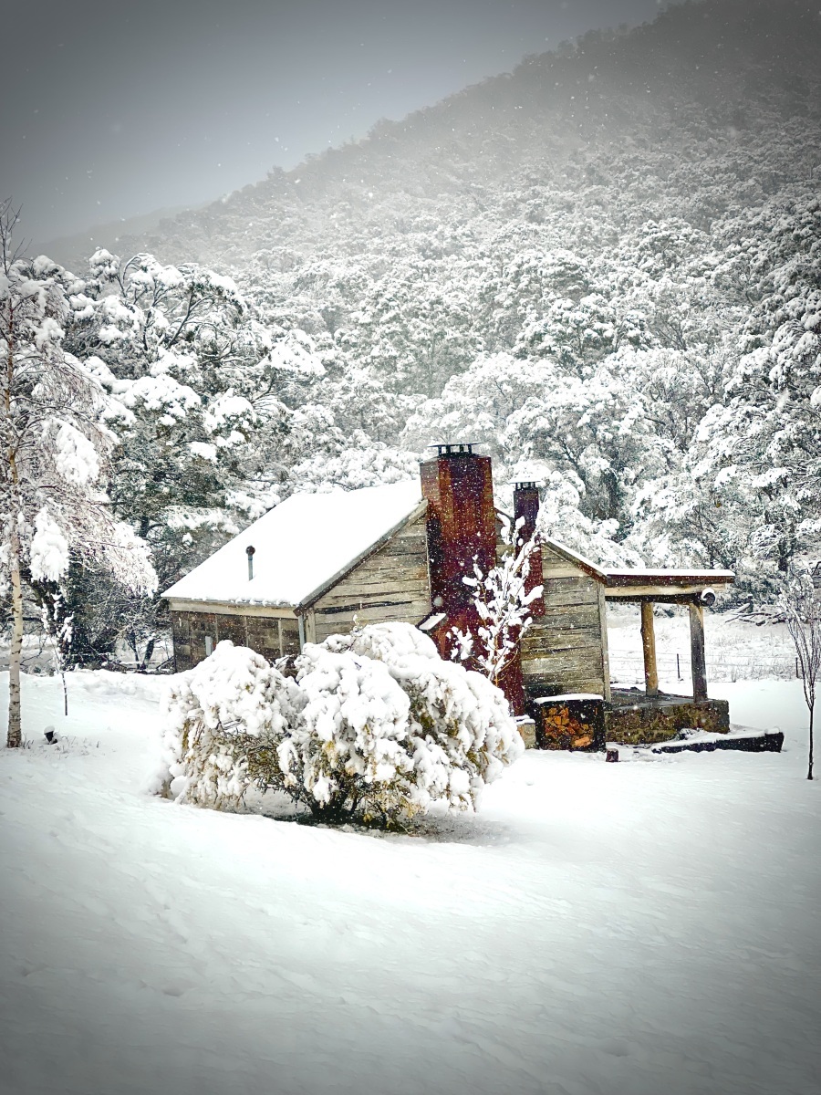 Moonbah Hut Photo Gallery - Moonbah Hut